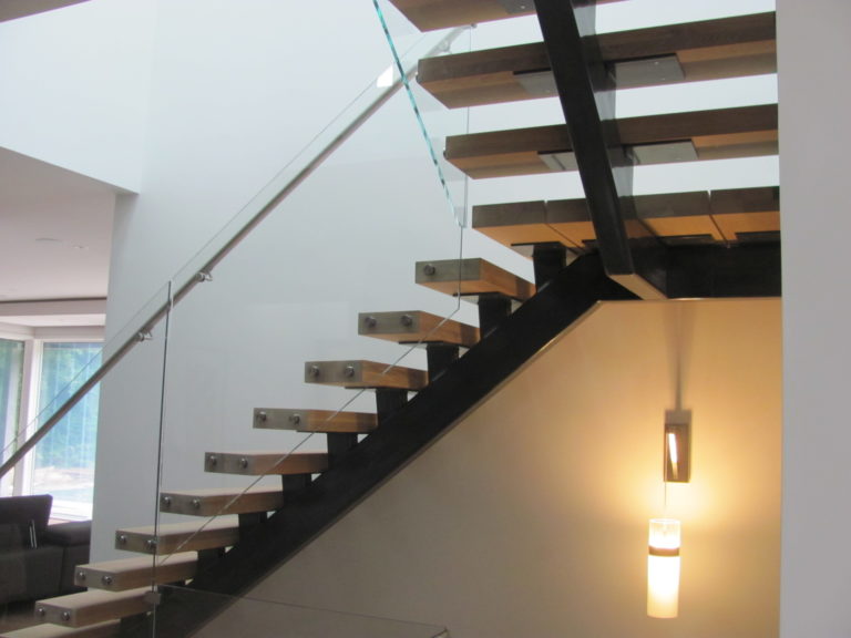 CENTRE STRINGER STAIRS | An Architect Explains | ARCHITECTURE IDEAS